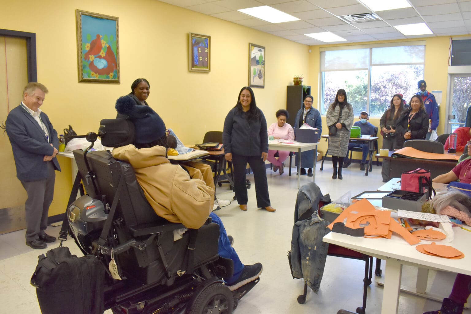 Councilmember Amanda Farias Visits Bronx AHRC NYC Programs - AHRC New ...